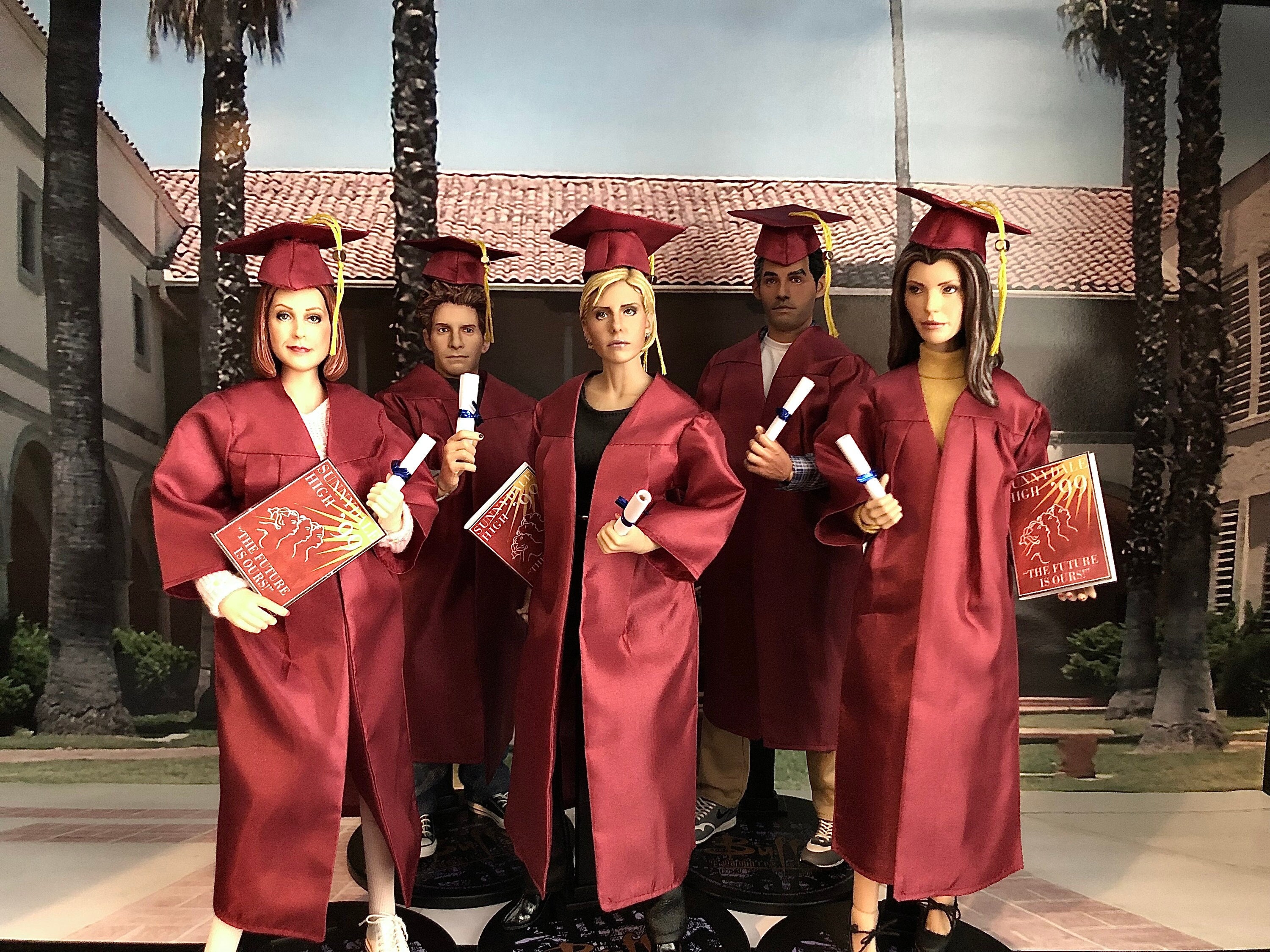 Buffy the Vampire Slayer Inspired 1/6 Scale Graduation Day Outfit and ...