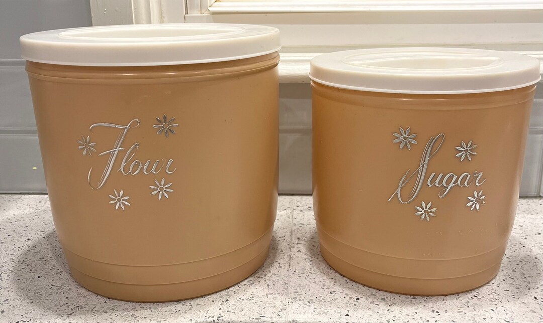 Vintage Stanley Kitchen Flour & Sugar Canisters Tan Plastic With Lids ...
