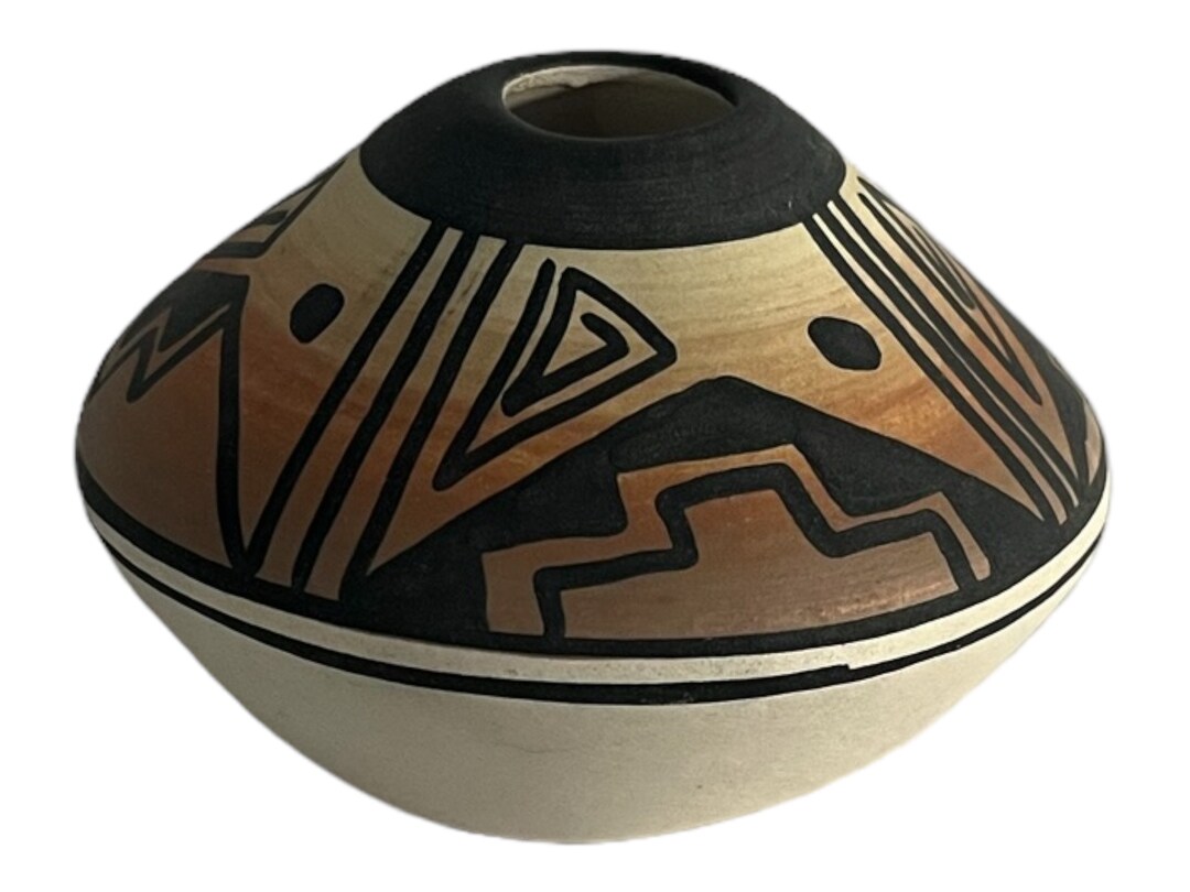Native American Style Pottery Vintage Small Bowl or Small Pot Signed - Etsy