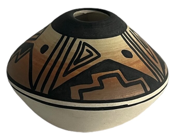 Native American Style Pottery Vintage Small Bowl or Small Pot Signed - Etsy