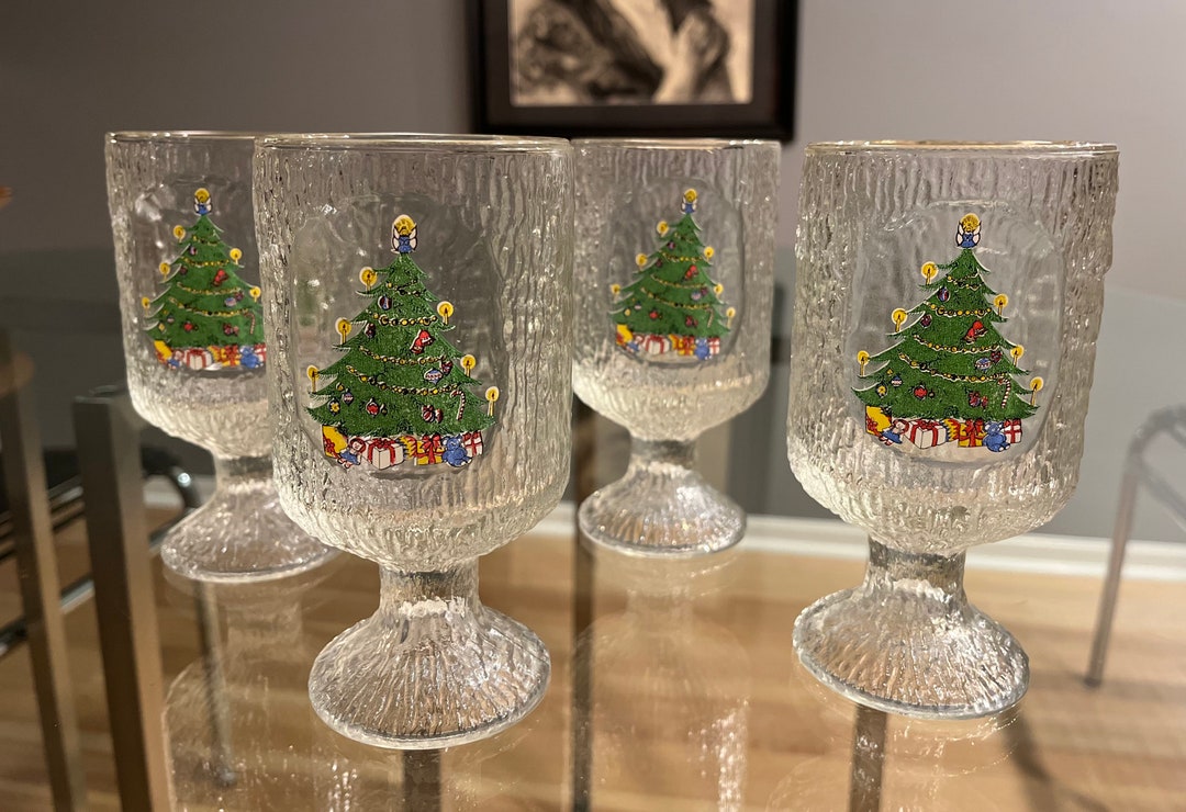 Vintage Christmas Tree Goblets Set of 4 13 Oz Pedestal - Etsy