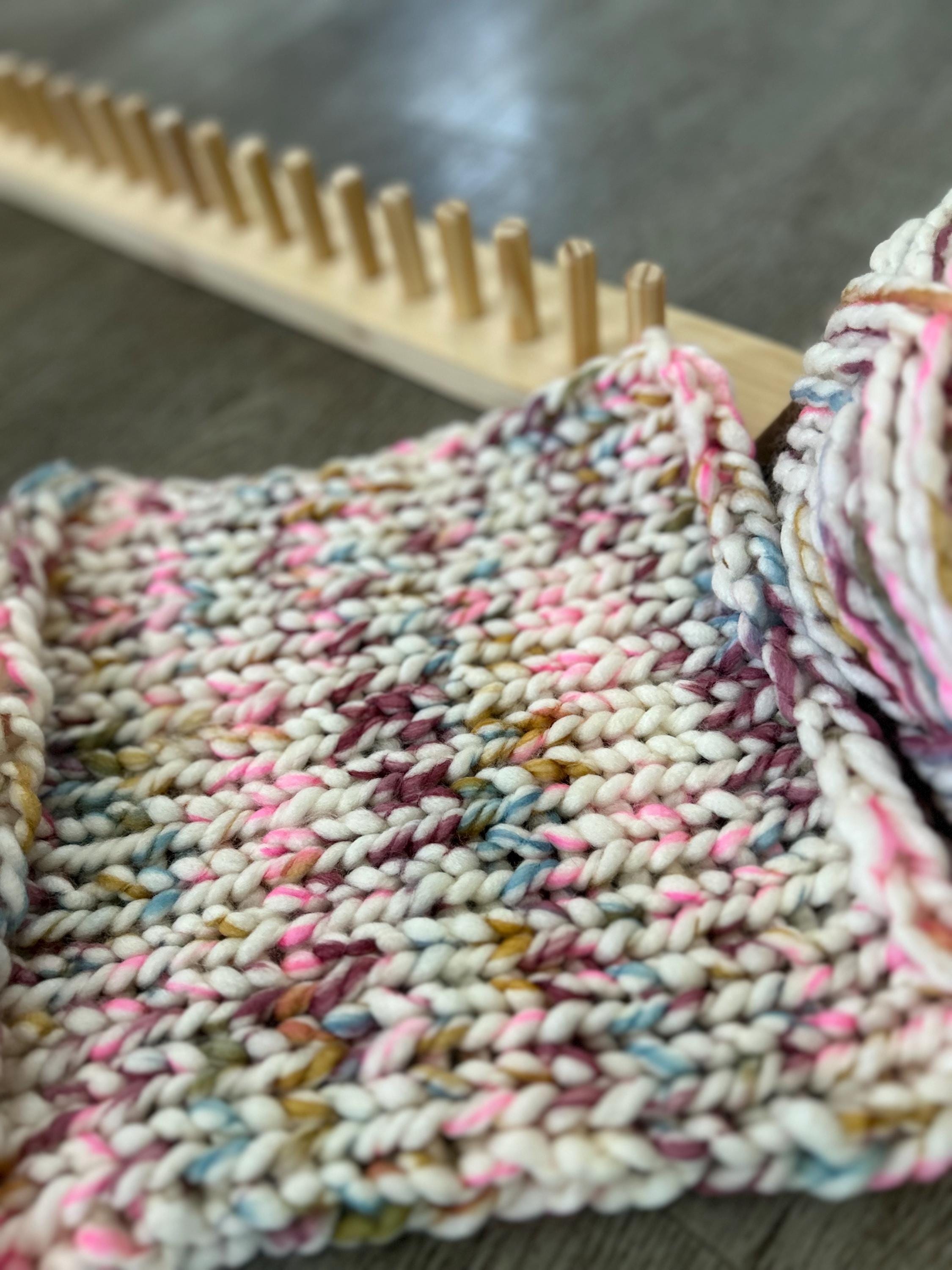 Blanket Loom for Bulky 6 Yarn - Customizable Knitting Loom - Foldable ...