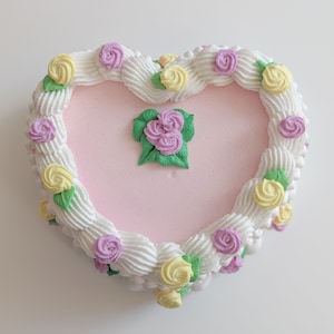 Buttercream Roses Cake Jewellery Box - Etsy
