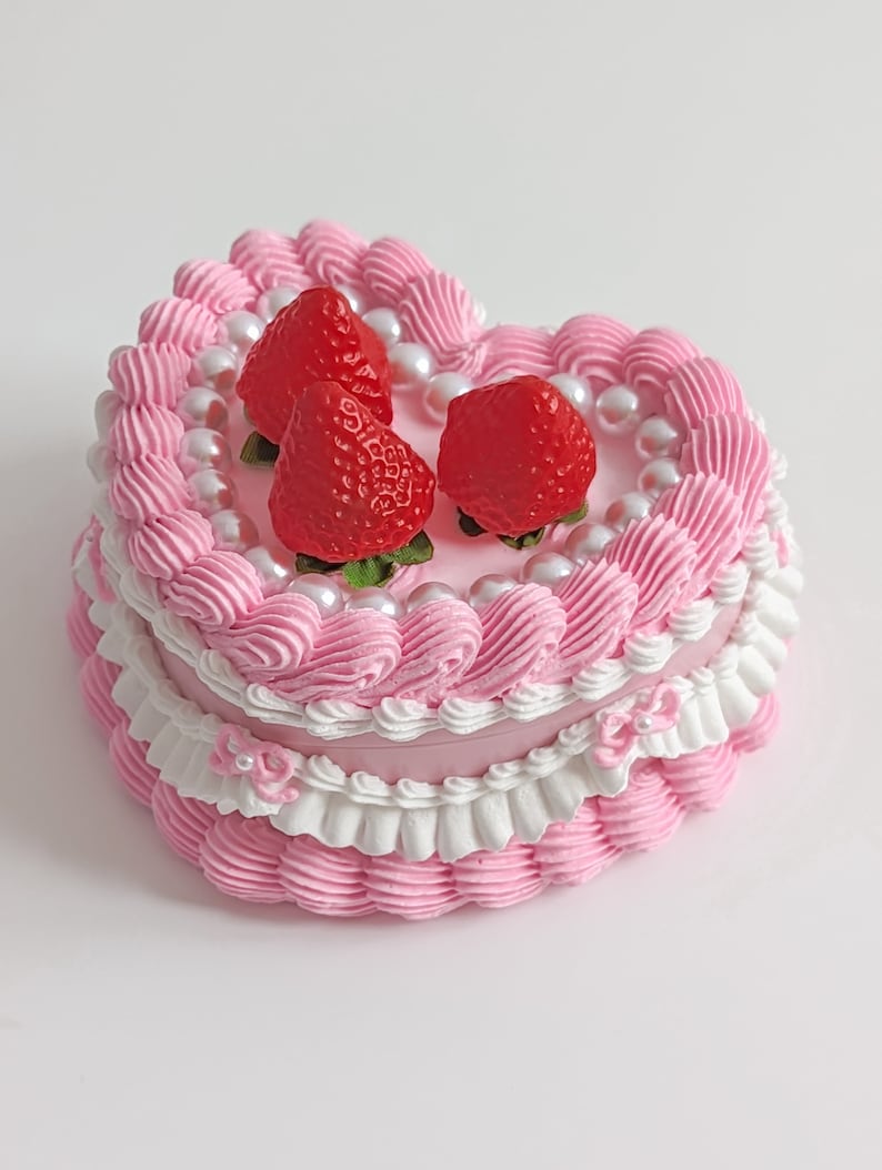 Strawberry Cake Jewellery Box - Etsy