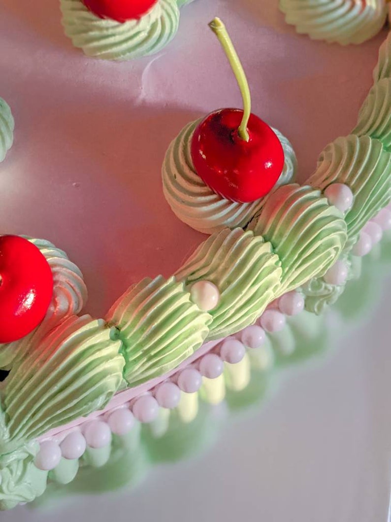 Vintage Heart Fake Cake Prop, Display, Decor - Etsy