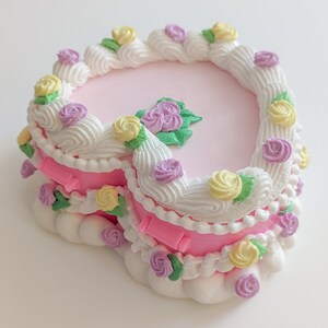Buttercream Roses Cake Jewellery Box - Etsy