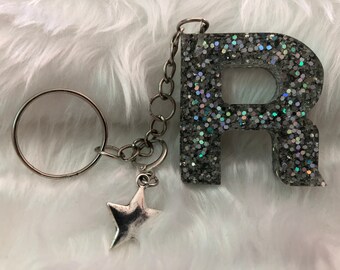 Letter R Keychain - Etsy