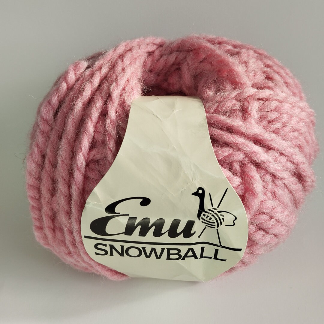 EMU Snowball Super Bulky Yarn 100g Pink 63/37% Wool / Acrylic 70.4m ...