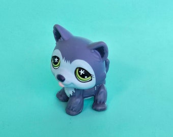 Volcano Biome igneus Glass Eye Husky Dog piaslittlecustoms OC Littlest ...