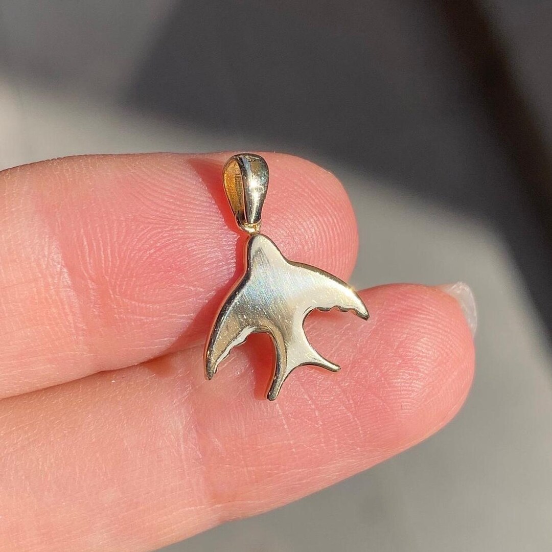 Bird Necklace 14K Solid Gold / Bird Pendant Dainty 14K Gold / Mom Day ...