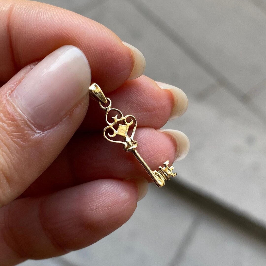 Key Pendant 14K Solid Gold / Antique Key Pendant / Best Gift for Her ...