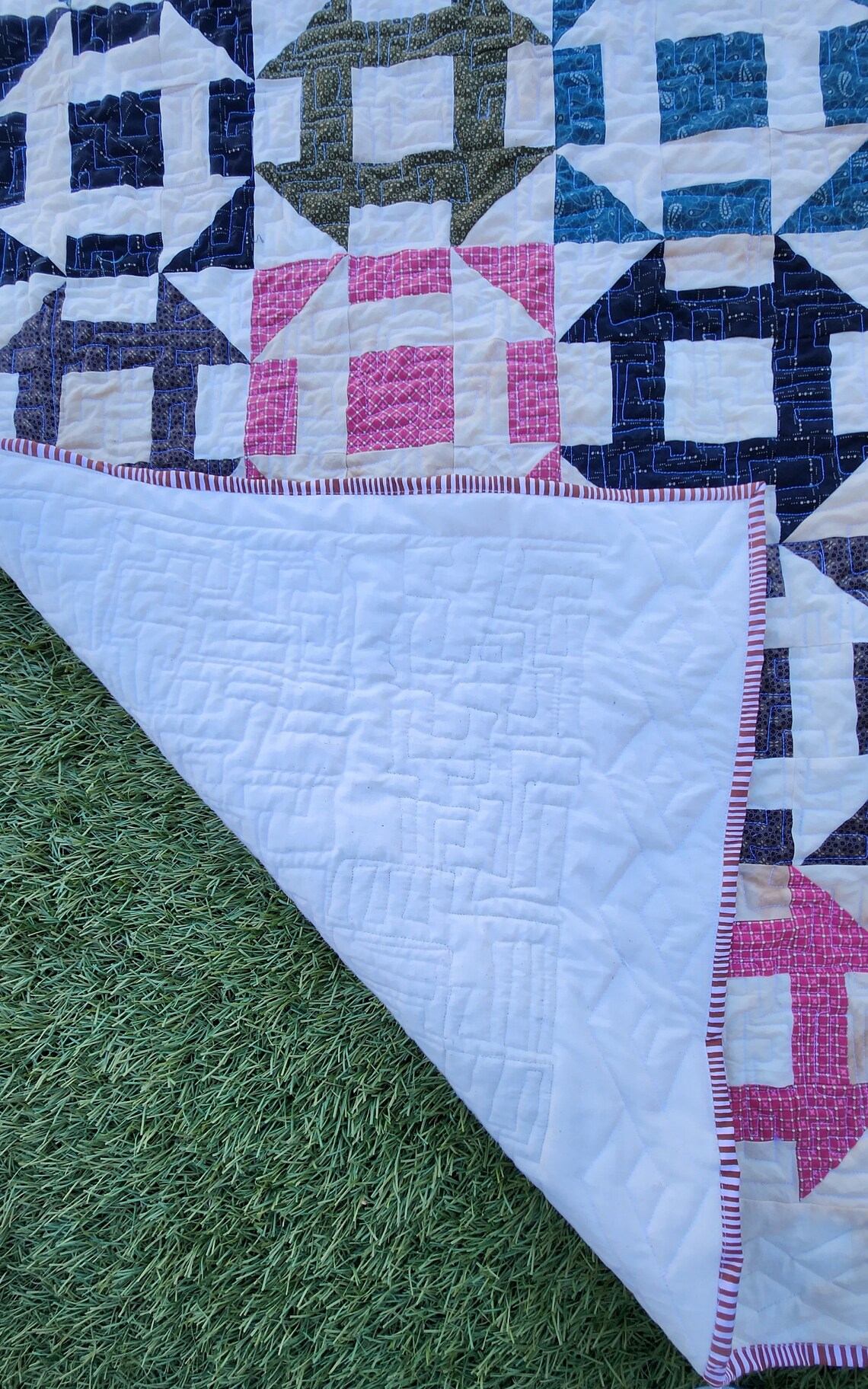 Traditional Churn Dash Lap Quilt - Etsy