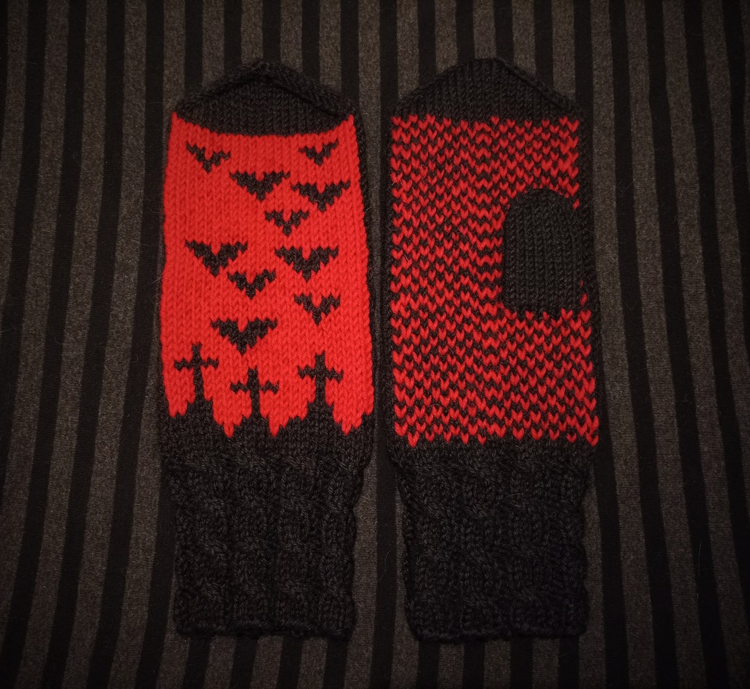 Bats Flying Over the Cemetery Mittens Knitting Pattern - Etsy