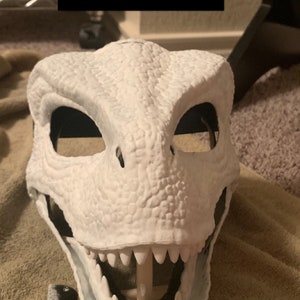 White Base Painted Raptor Dinosaur Velociraptor Mask for Fur Suit ...