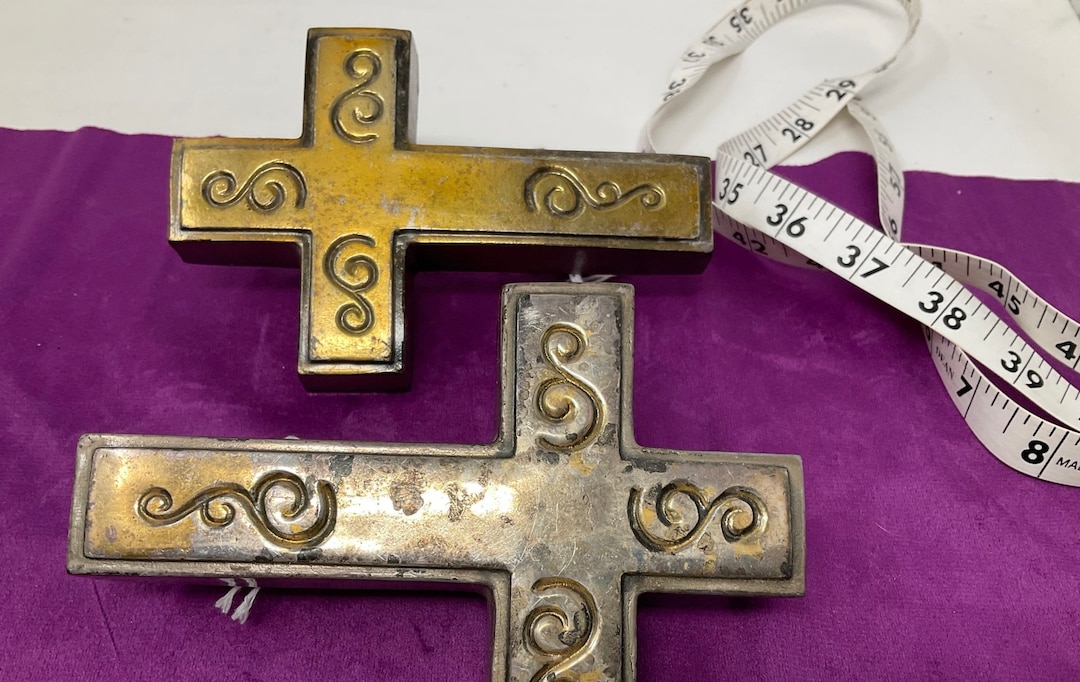 Pair of Vintage Coffin Crosses. Casket Cross. Cemetery Crosses. - Etsy