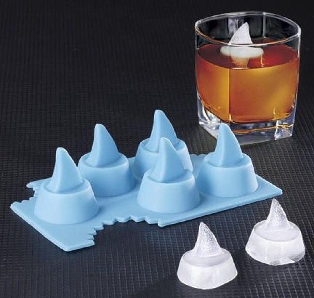 Sharky Ice Cubes set of 2 Pieces - Etsy