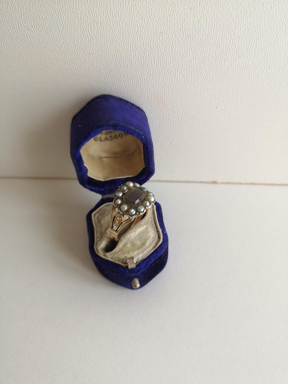 Antique Blue Velvet Ring Box - Gem
