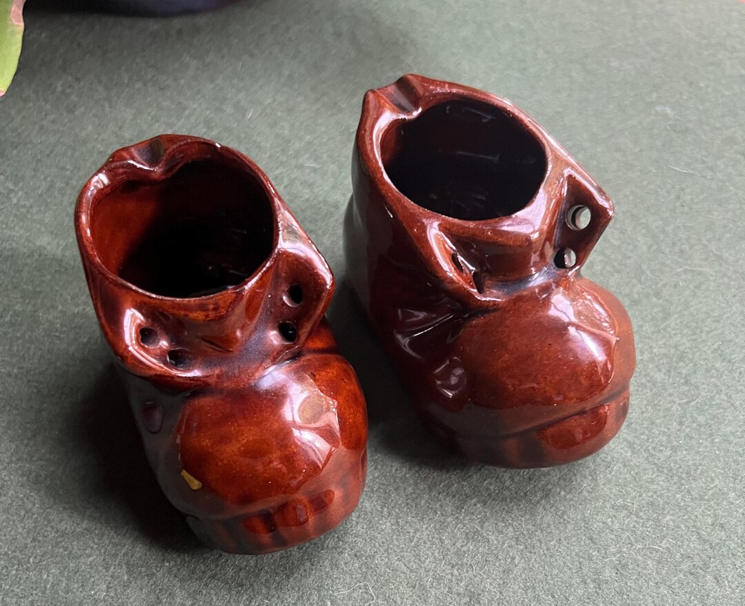 Vintage Ashtray Boots. Quirky Studio Pottery Pair of Boot Ashtrays ...