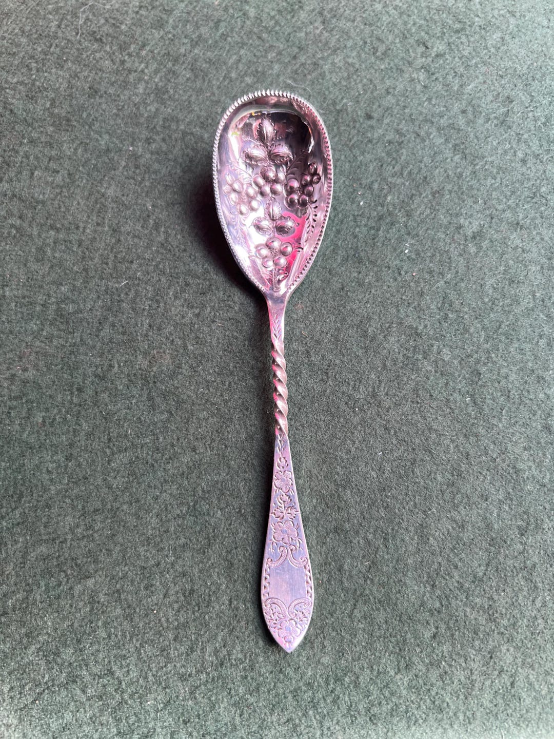Vintage Silver Plated Berry Spoon. Decorative Fine Dining Serving Spoon ...