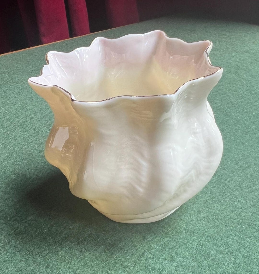 Belleek Shell Shaped Vase Belleek Neptune Sugar Bowl Translucent Ribbed ...