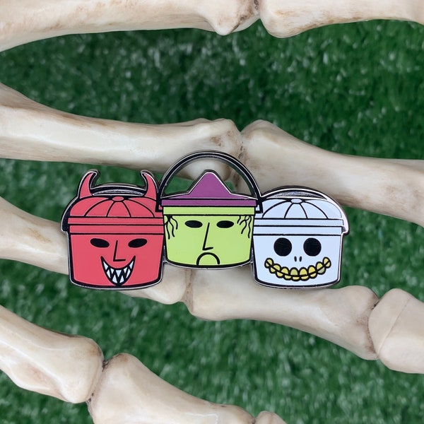 Vintage Enamel Pins - Etsy