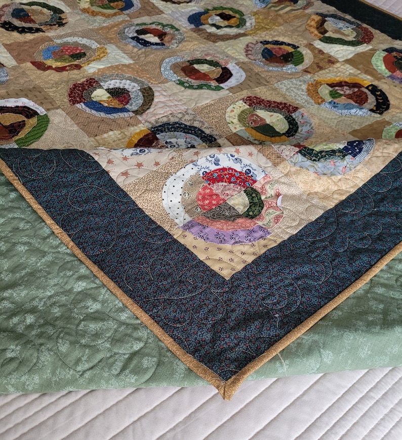 Handcrafted Bullseye Quilt - Etsy