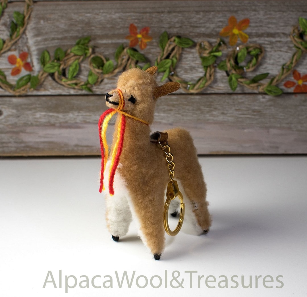 Alpaca Key Chain Llama Purse Fur Charm Wholesale Handmade Keychains ...