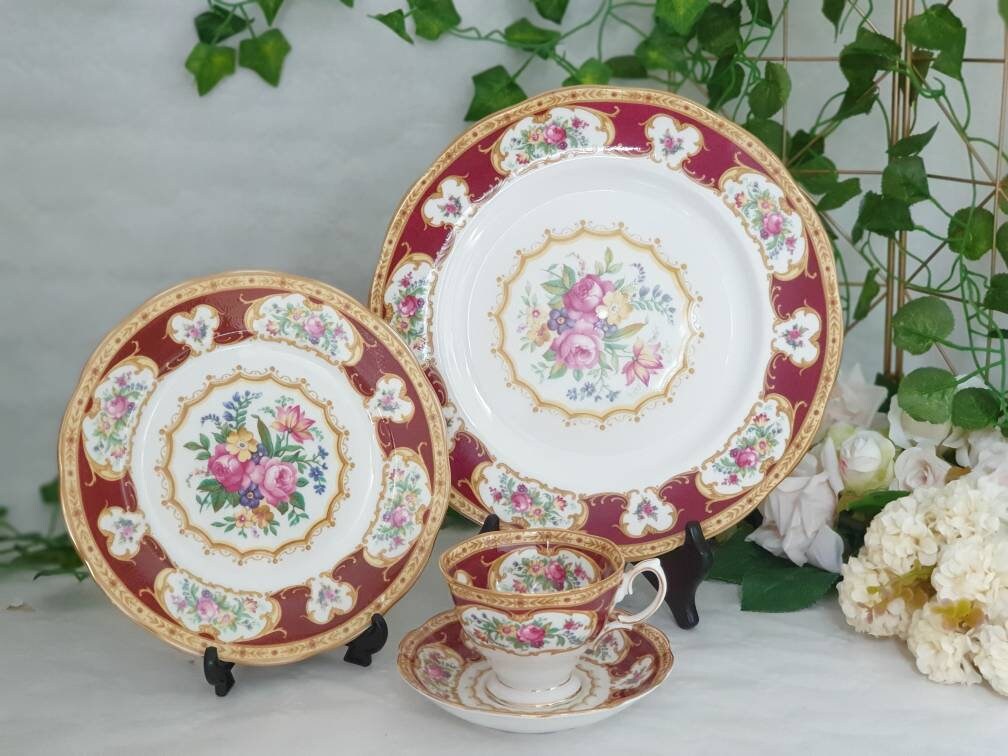 Royal Albert Lady Hamilton Breakfast and Dinner Plate, Quad Set, Tea ...