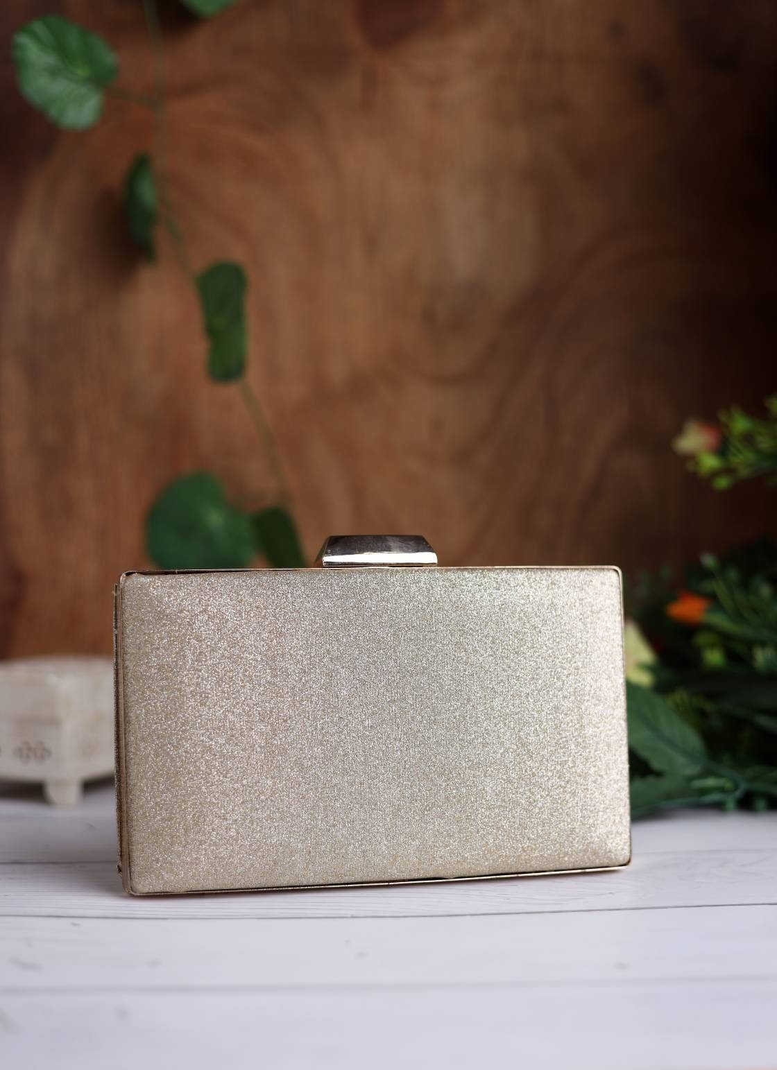 Golden Party Clutch With Designer Pattern, Shoulder Strap, Handle and ...