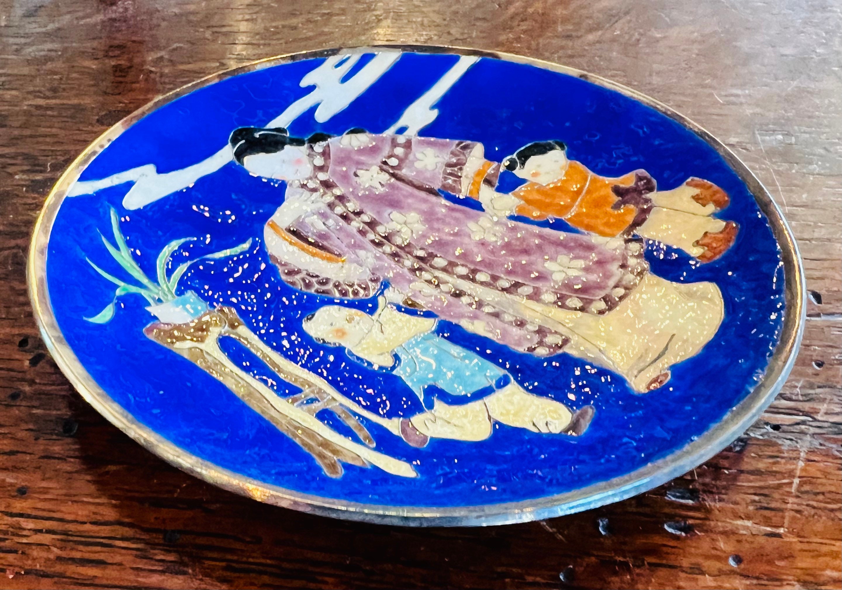 Fine Antique Japanese Ginbari Cloisonne Silver Asian Beauty Small Dish ...