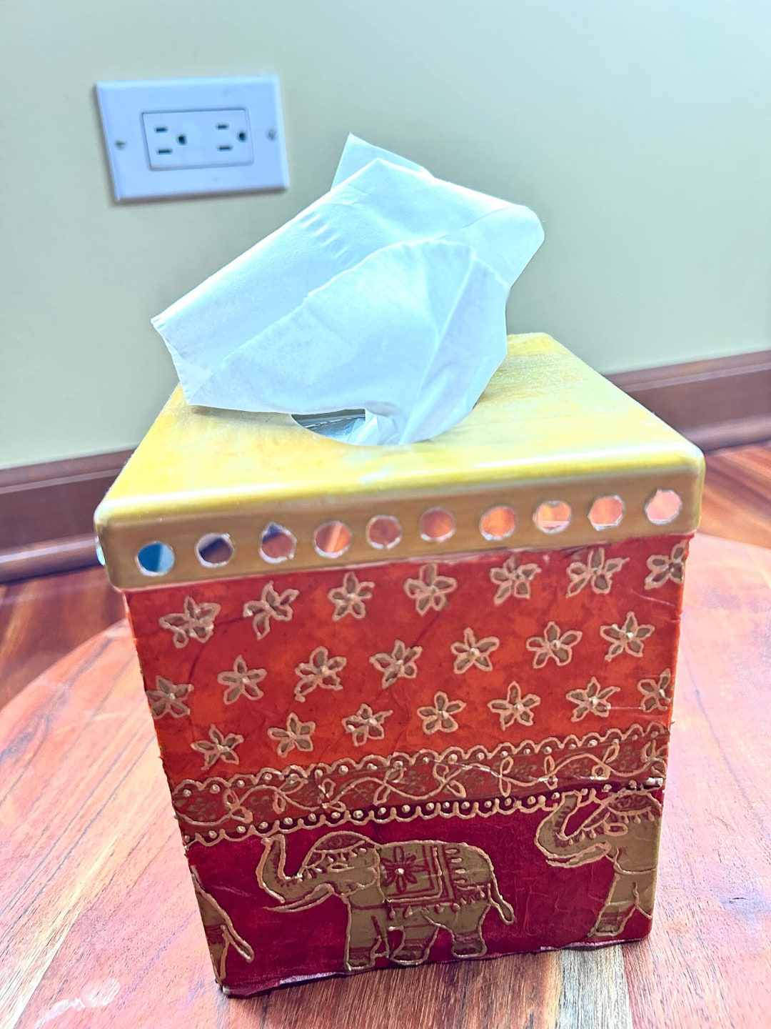 Tissue Box Cover (traditional Aesthetic, Handmade) - Etsy