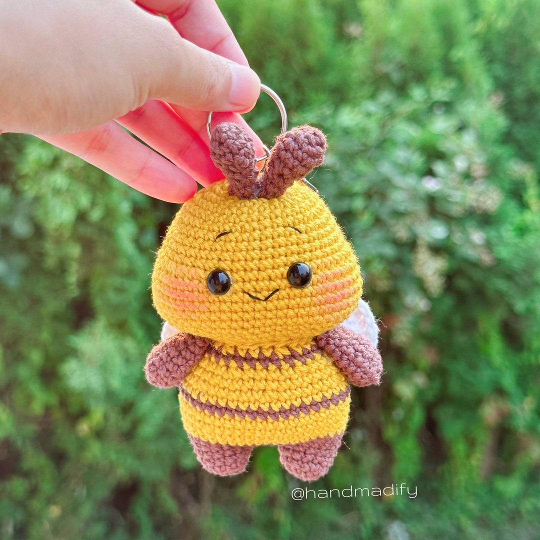 Bee Keychain - Crochet Pattern - Bee Amigurumi - Crochet Bee - Handmade ...