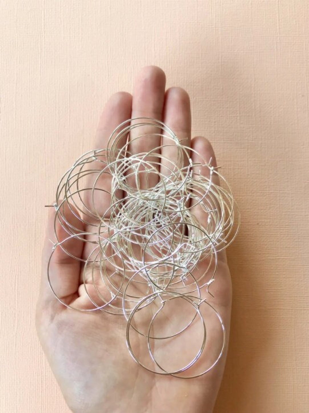 Lightweight Silver Colored Hoops, 50 Pieces - Sizes: 20,25,30,35mm ...