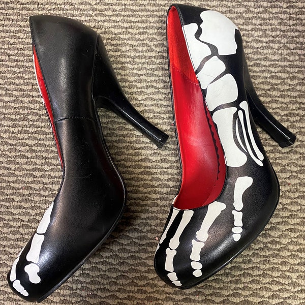 Horror Heels - Etsy