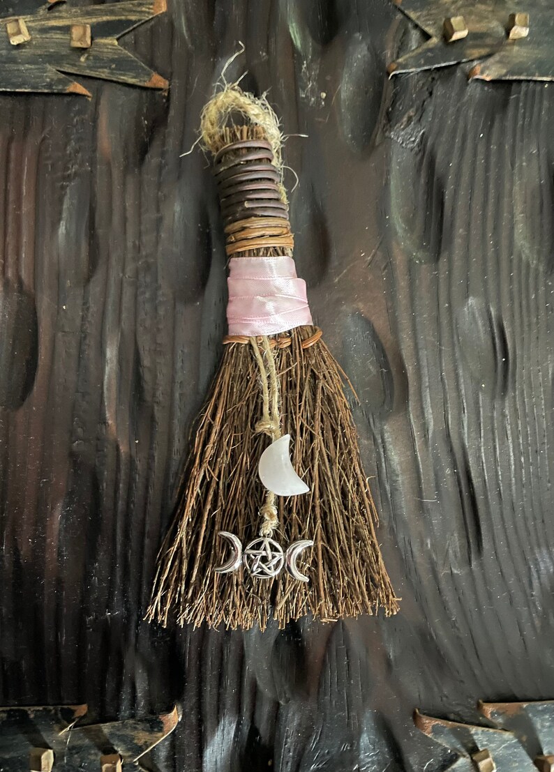 Mini Broom / Witchs Alter Broom/ Mini Besom / Ritual Broom / - Etsy