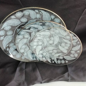 Vintage Chance Etched Glass Set of 3 Etched Glass Plates - Etsy UK