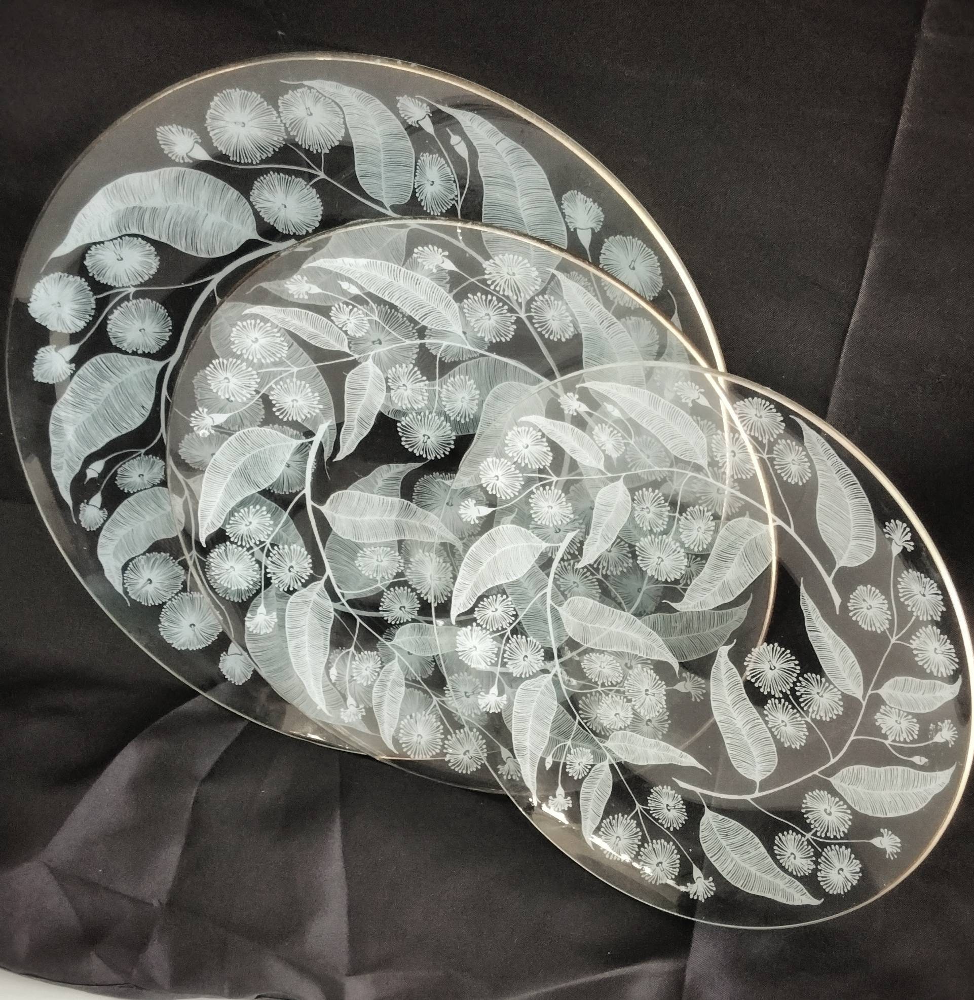 Vintage Chance Etched Glass Set of 3 Etched Glass Plates - Etsy UK