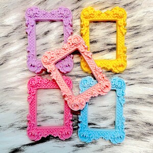 Mini Venetian Frame Keychain Photo Frame Keychain in Pink, Light Pink ...