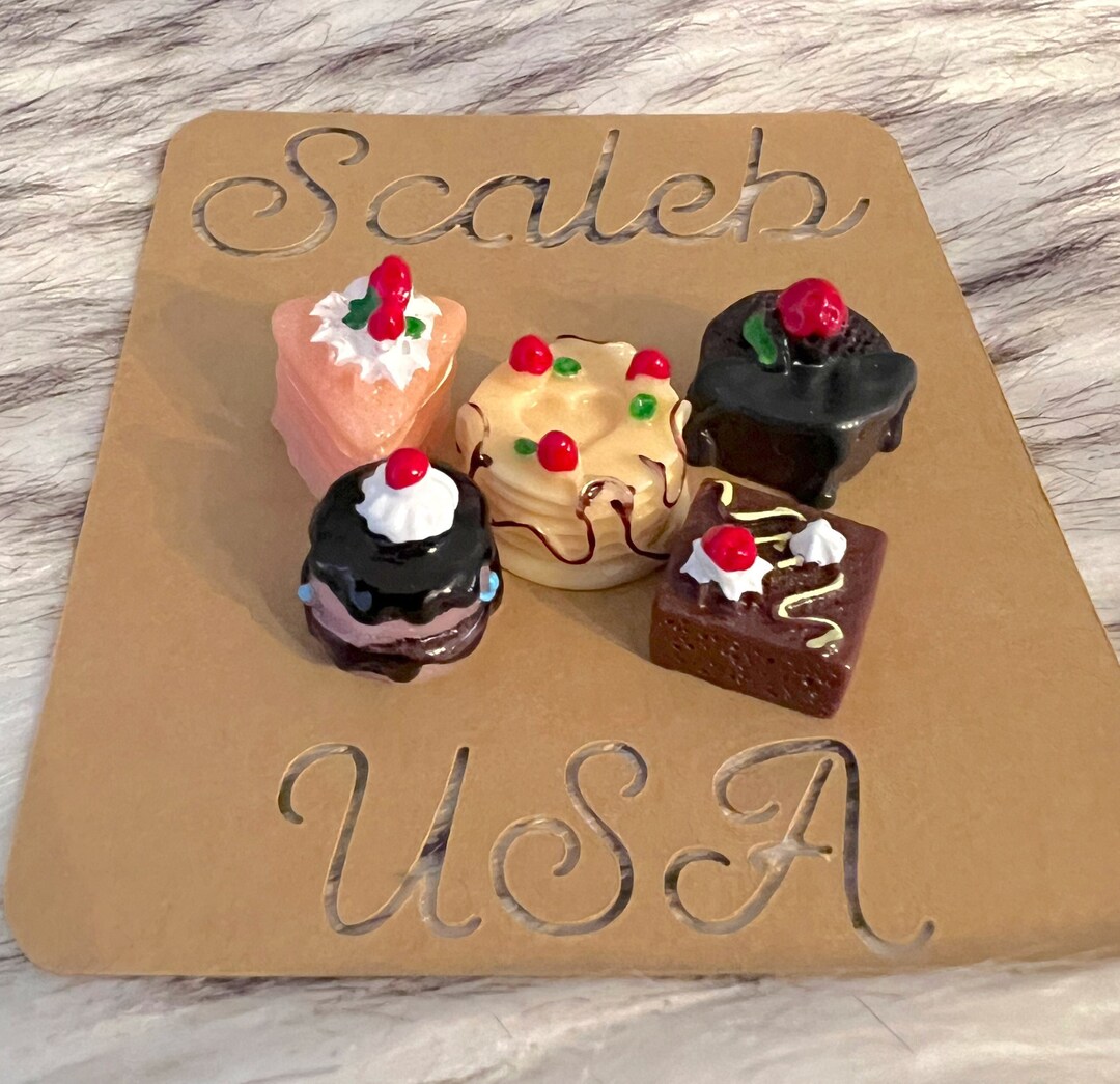 Cake Magnet Set Brownie / Vanilla / Strawberry / Chocolate / Strawberry ...