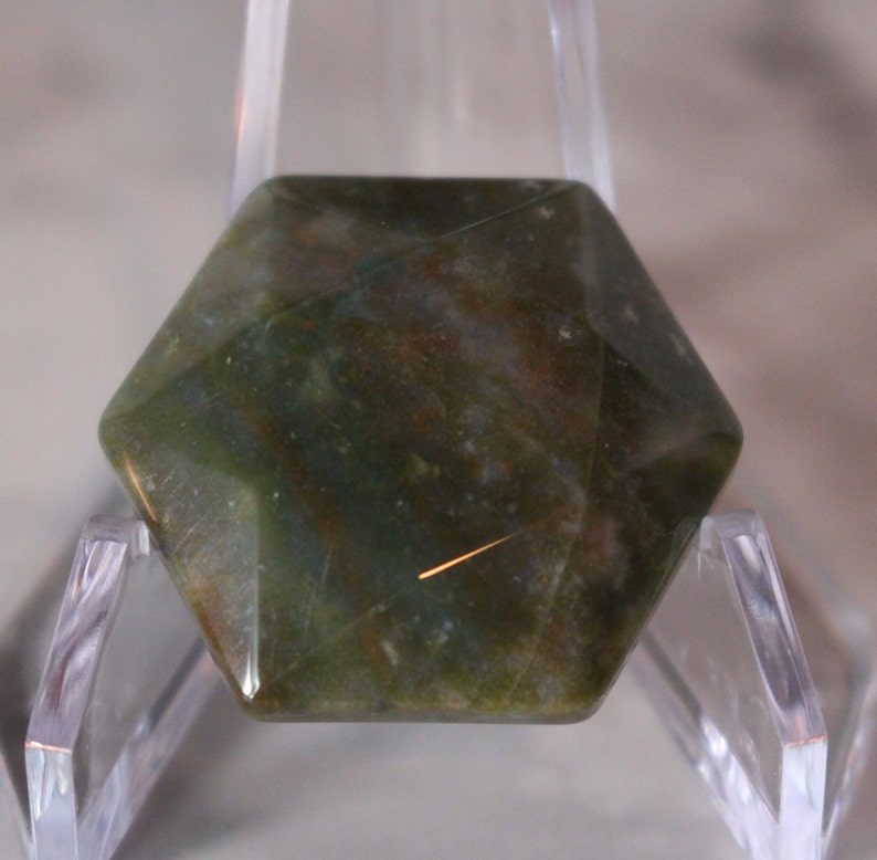 Hex's Hexagon Crystal Carving - Etsy