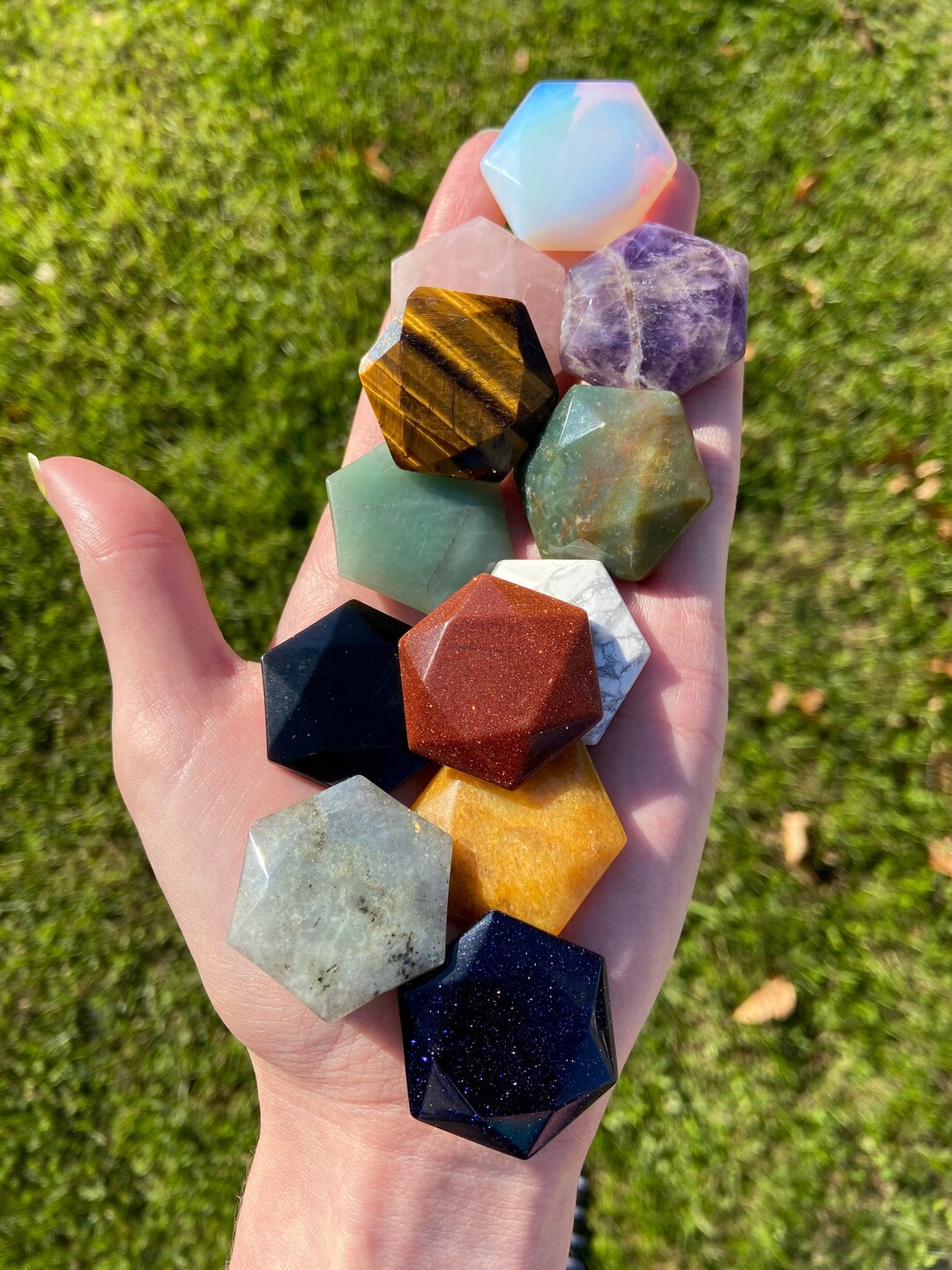 Hex's Hexagon Crystal Carving - Etsy