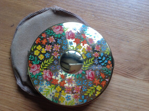 Vintage Kigu Powder Compact - Gem
