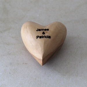 Personalized Olive Wood Heart Table Decorations for Her - Etsy