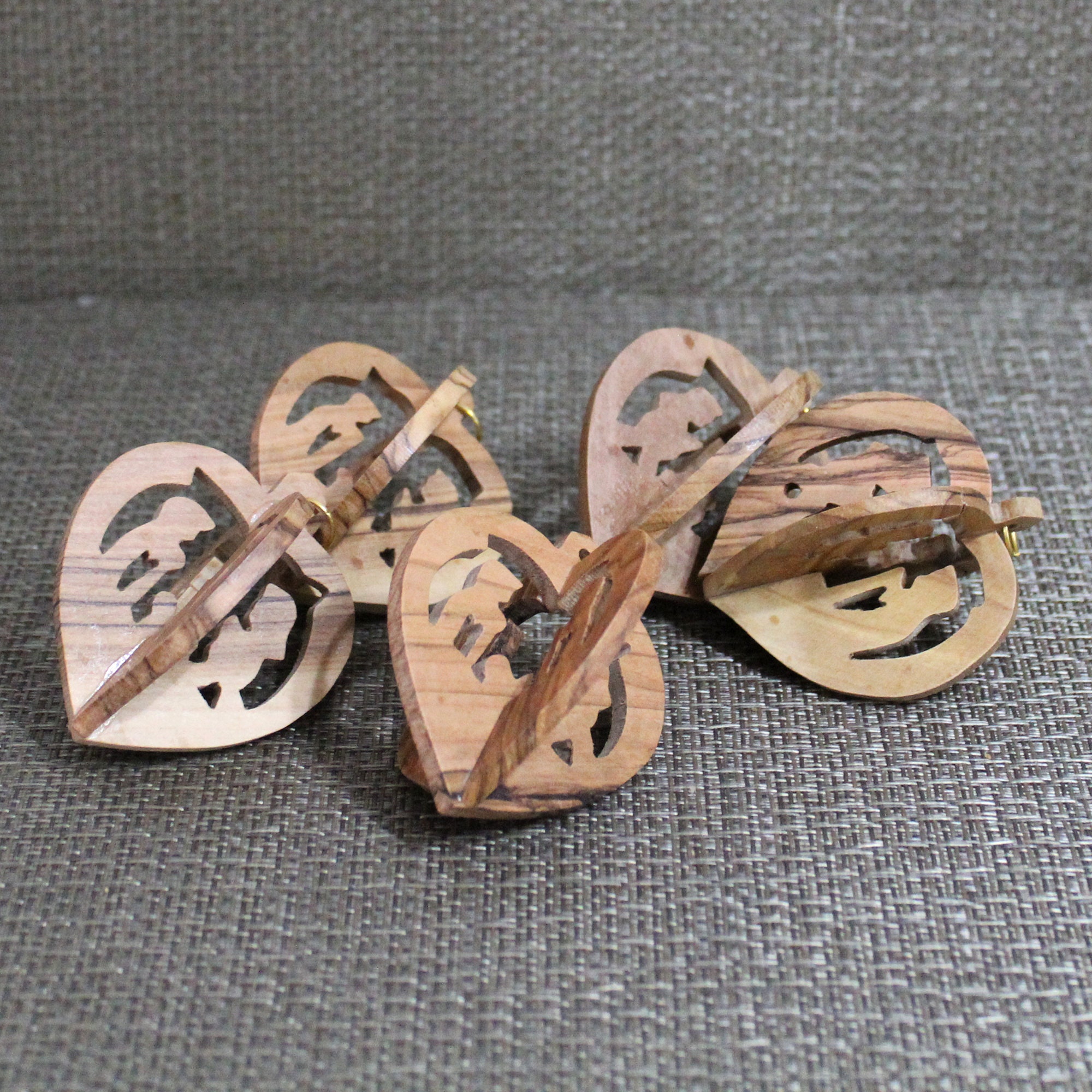 Olive Wood Nativity Heart Ornament Set: Handmade Christmas Decor - Etsy
