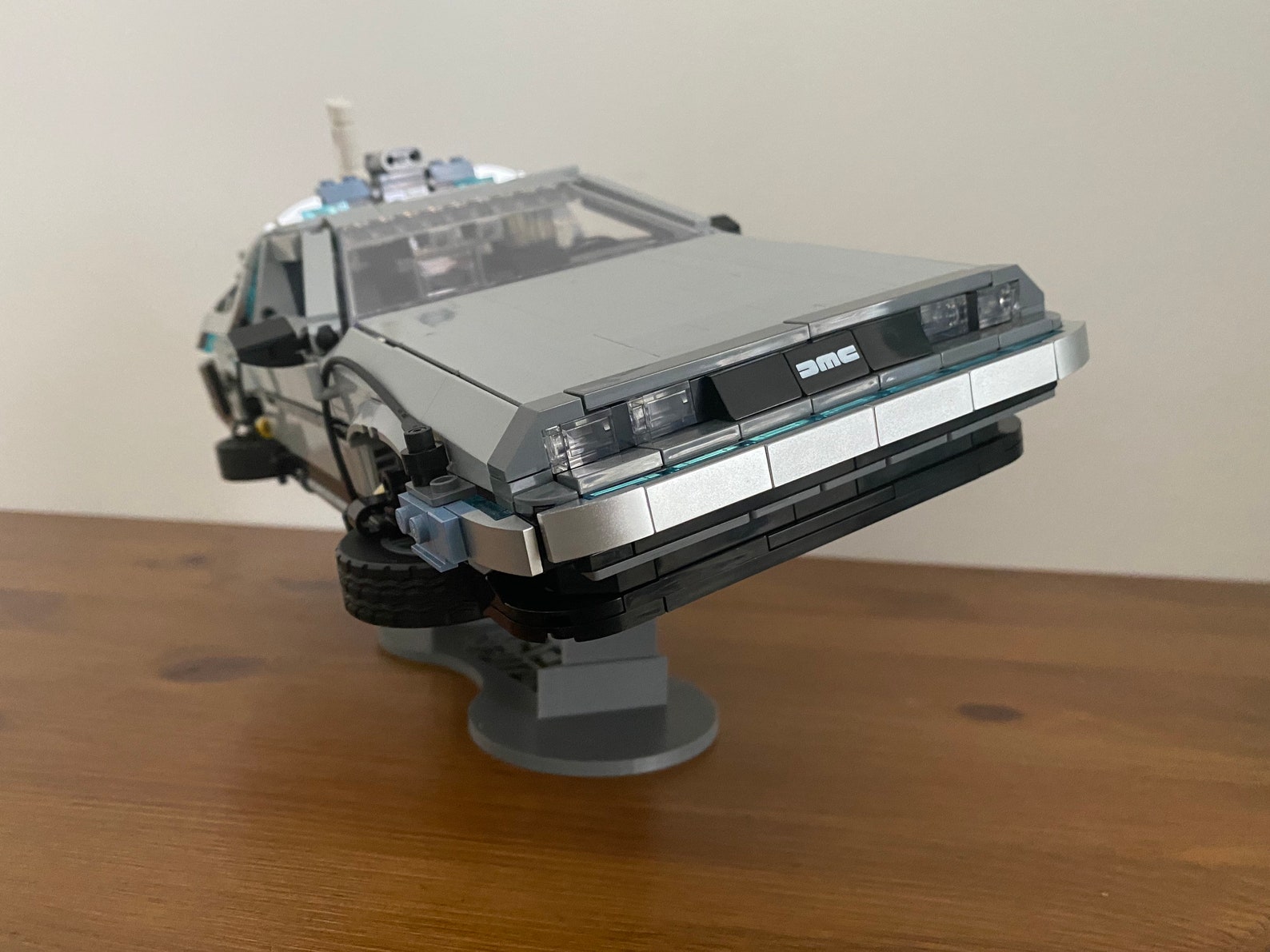 Lego Back to the Future Delorean Stand 10300. - Etsy