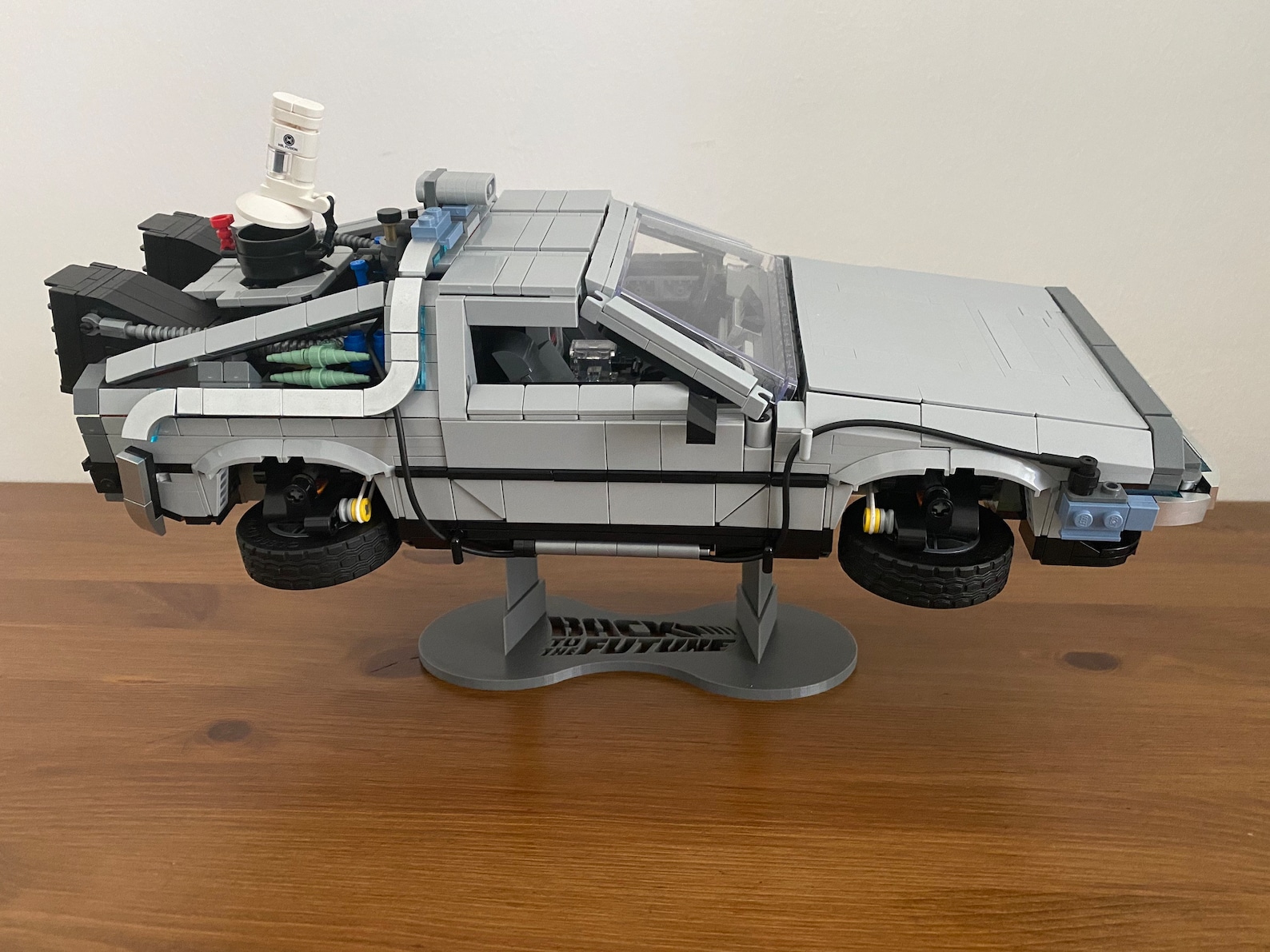 Lego Back to the Future Delorean Stand 10300. - Etsy