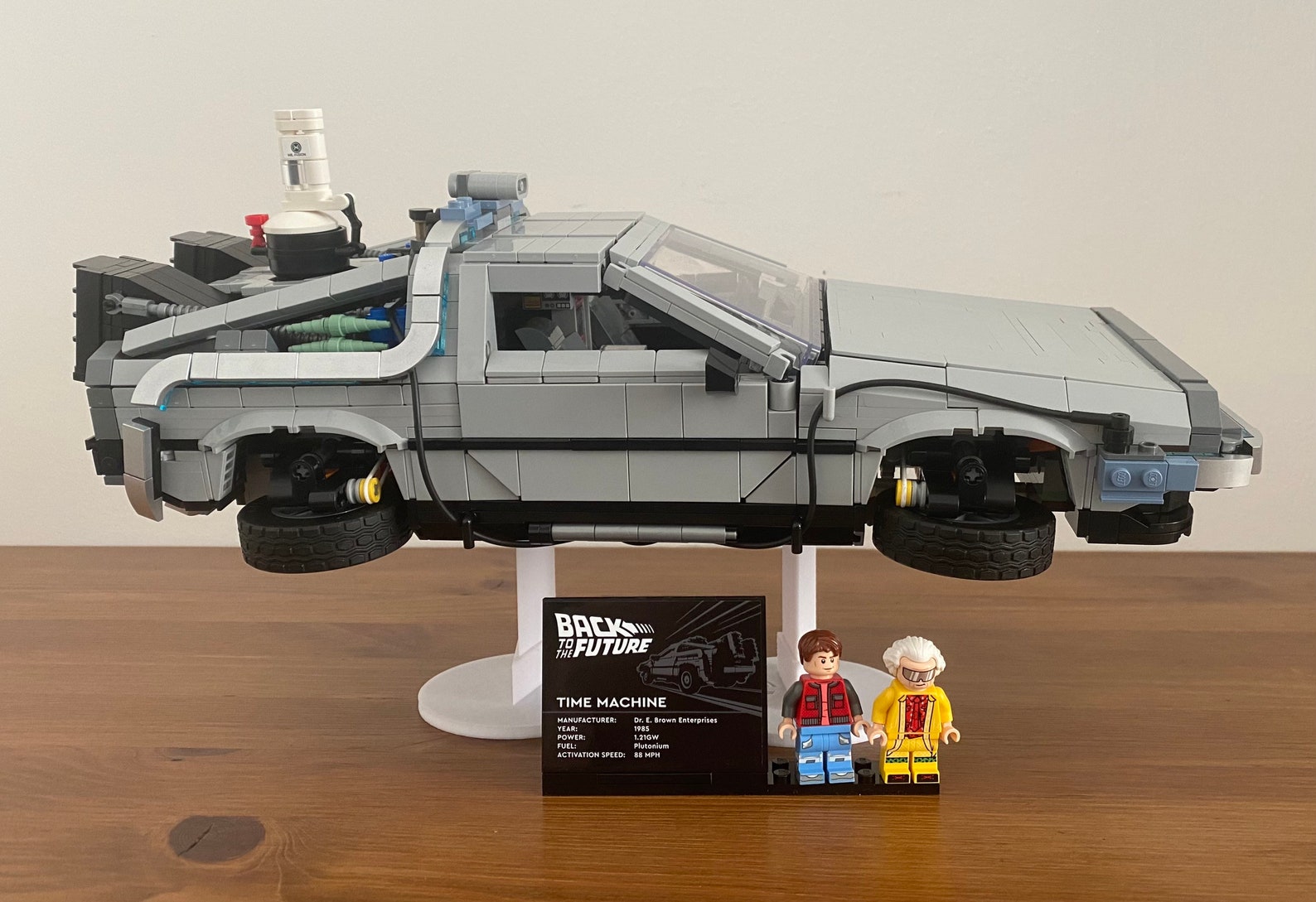 Lego Back to the Future Delorean Stand 10300. - Etsy