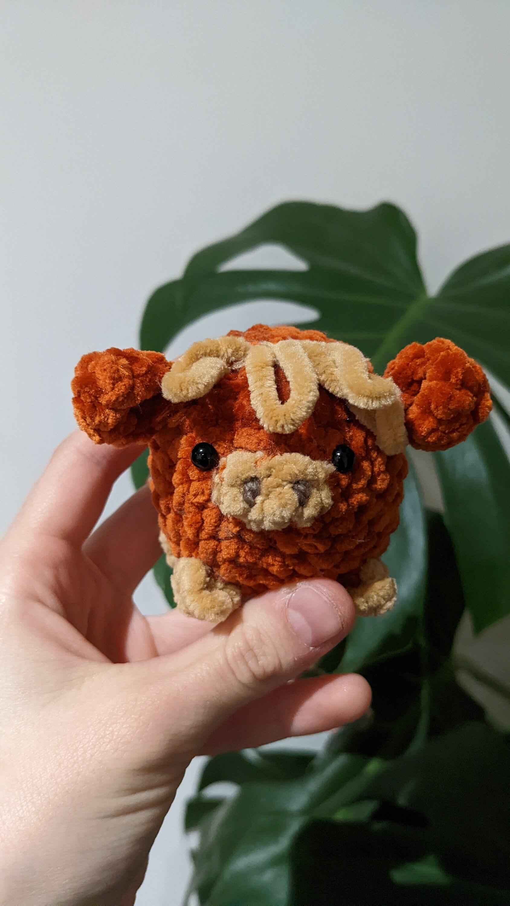 Crochet Highland Cow// Worry Cow// Stress Ball// Gift for Friend ...