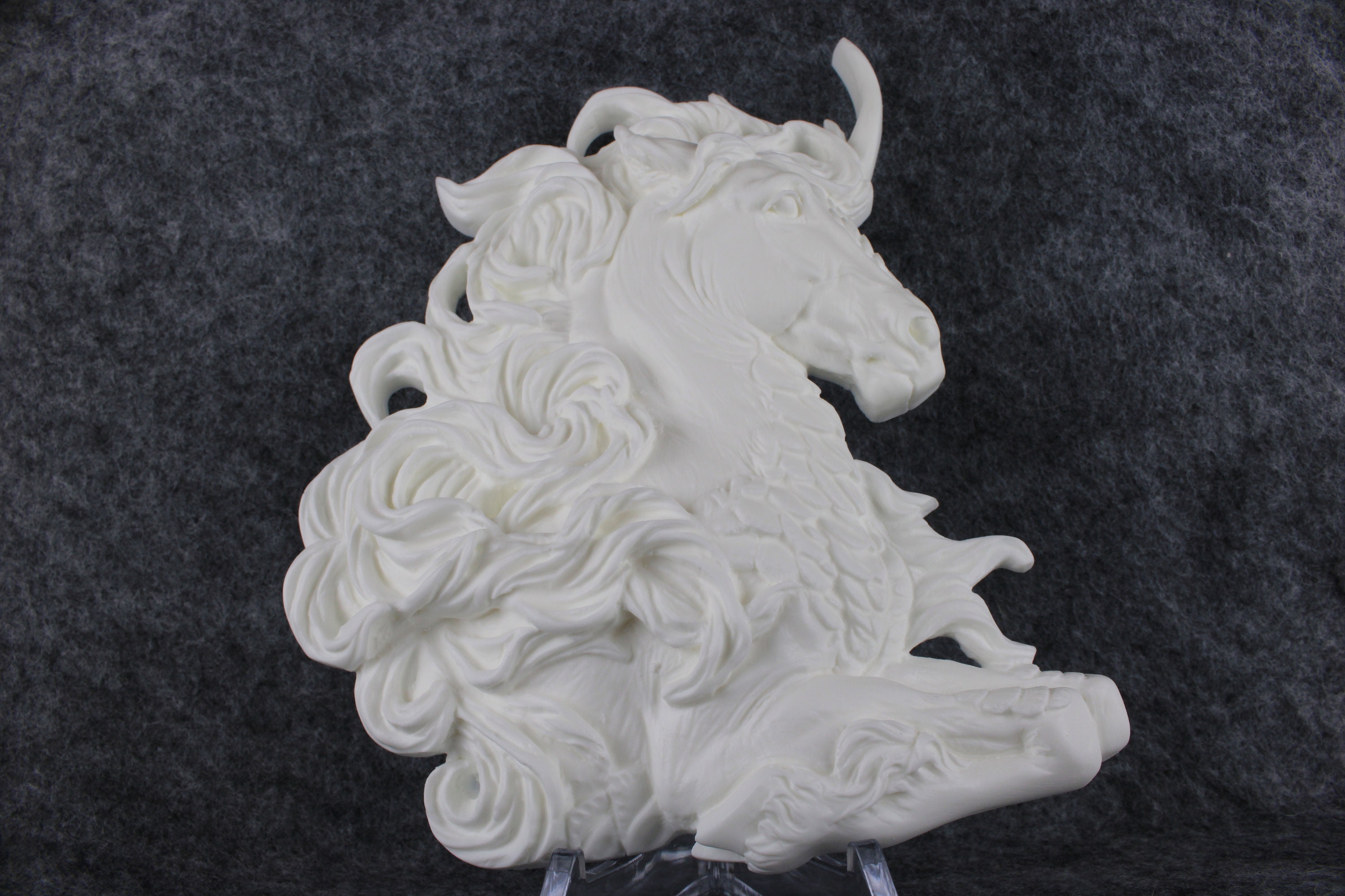 Model Horse Resin Medallion Unpainted Eternal by Rayvin - Etsy