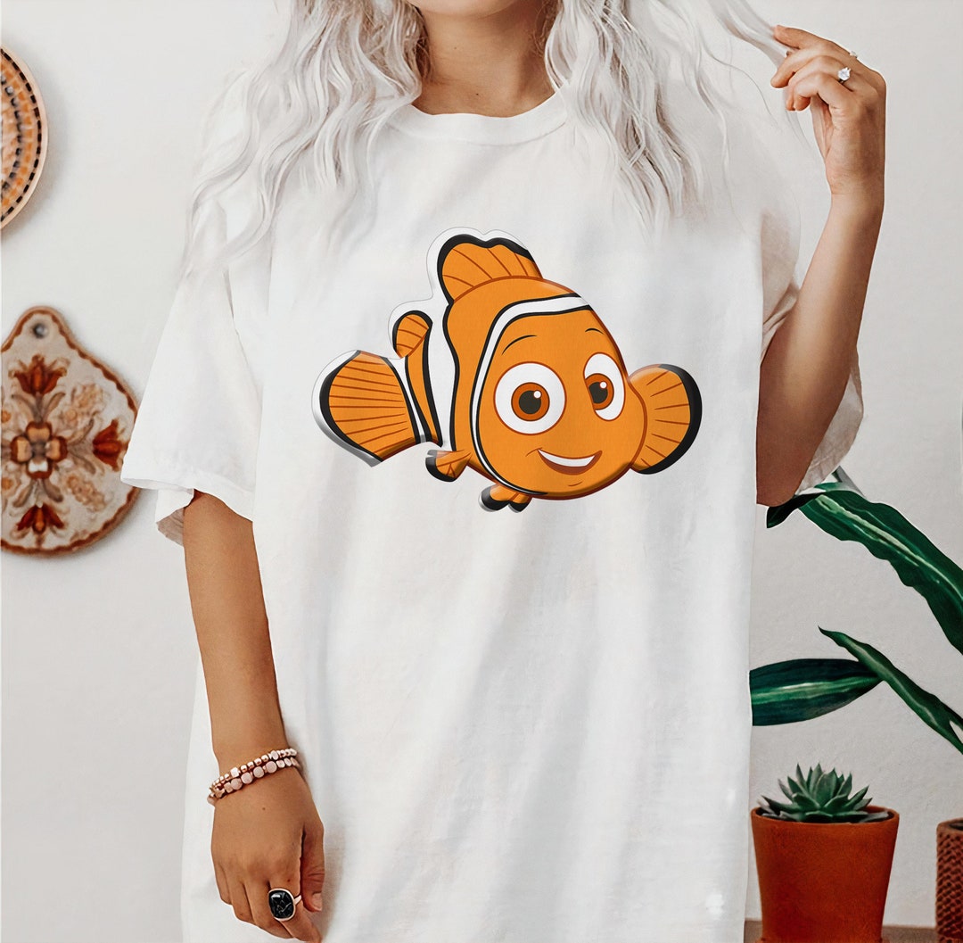 Disney Finding Dory Nemo Character Portrait Graphic T-shirt, Disneyland ...